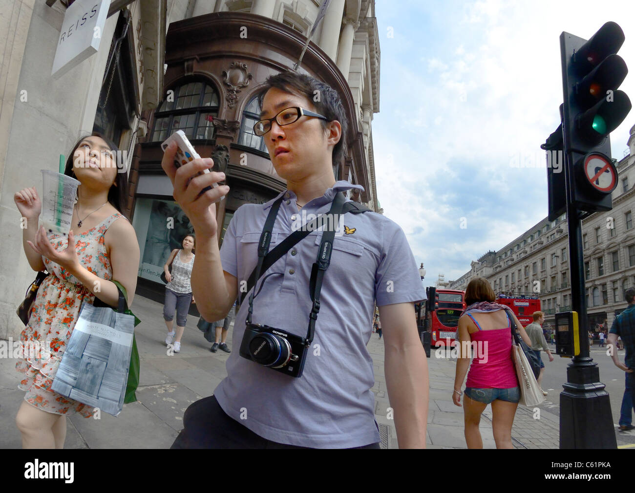 London, England, UK. Japanese tourists in Regent Street Stock Photo - Alamy