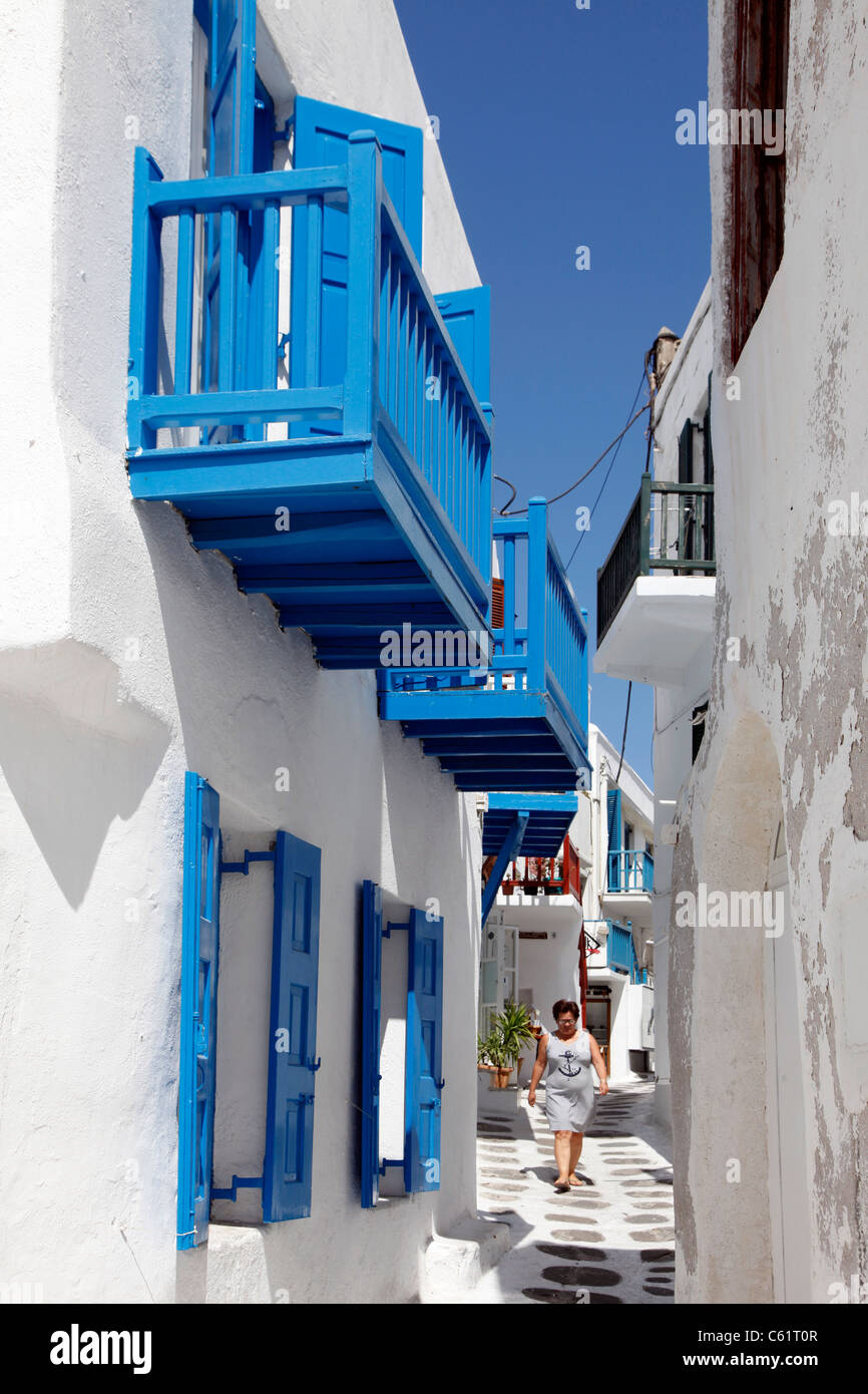 Old town, typical white and blue colors, Mediterranean island Mykonos ...