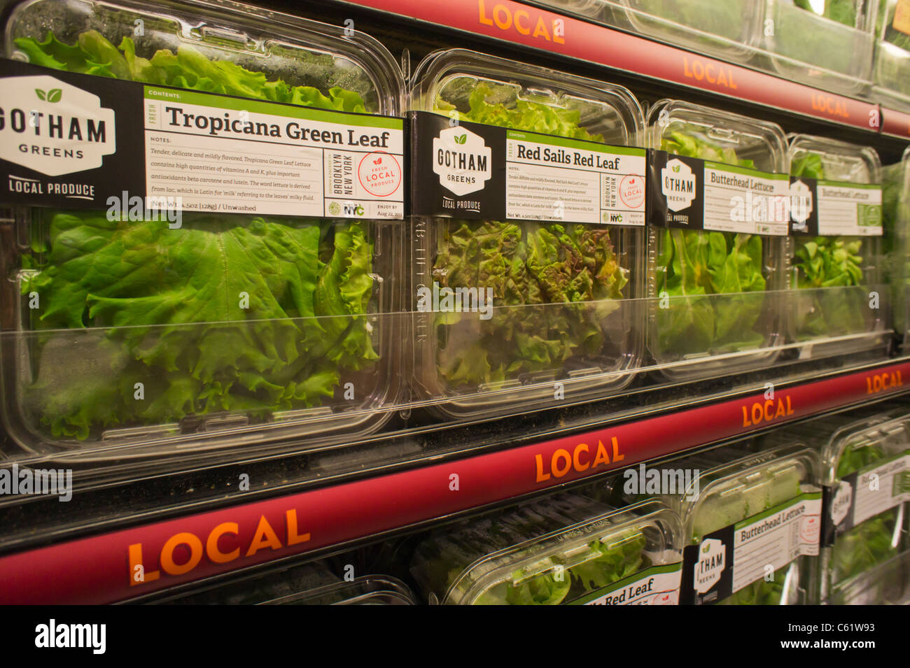 Packaged lettuce hi-res stock photography and images - Alamy