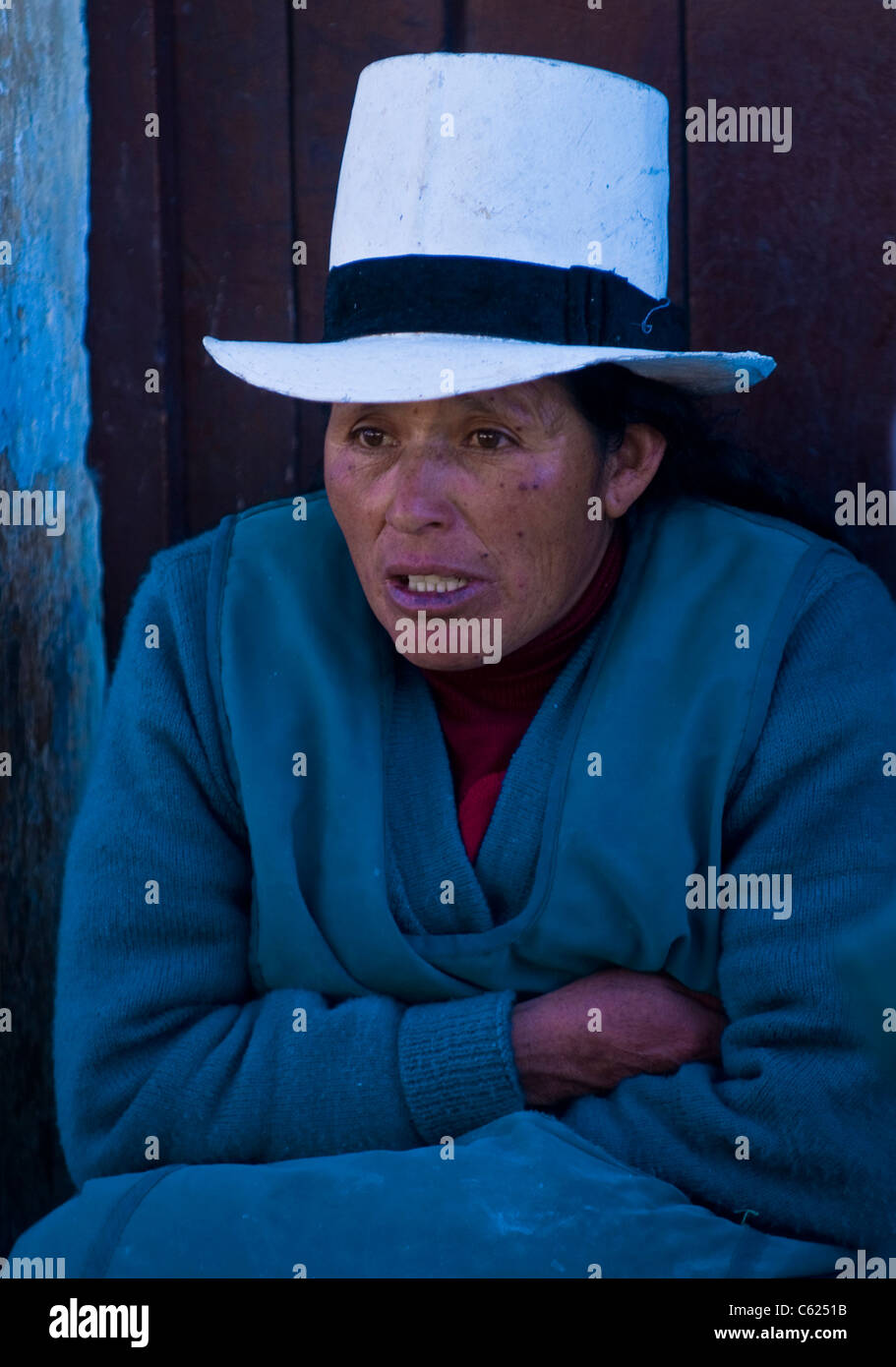 Portrait of Peruvian woman in Cusco Peru Stock Photo - Alamy