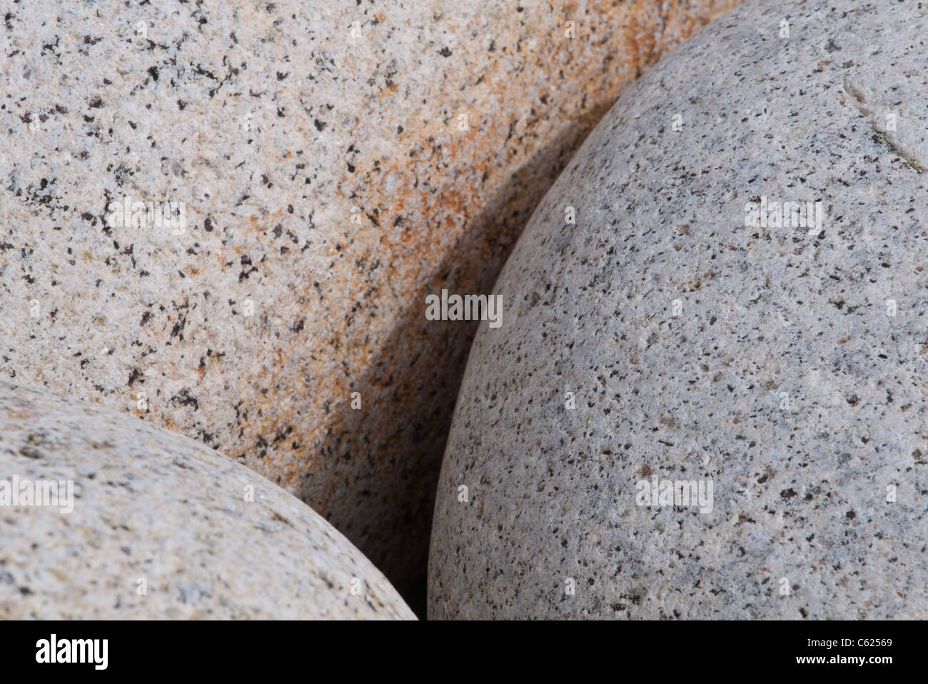 Three granite boulders hi-res stock photography and images - Alamy