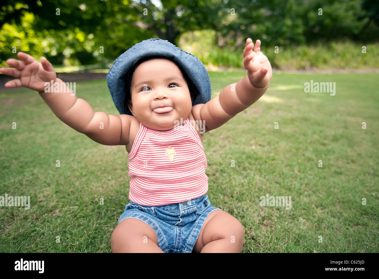 Blowing raspberries hi-res stock photography and images - Alamy
