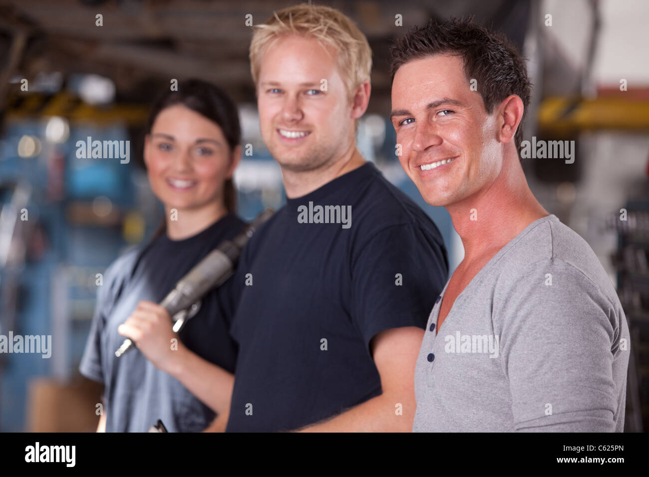 Group of male mechanics hi-res stock photography and images - Alamy