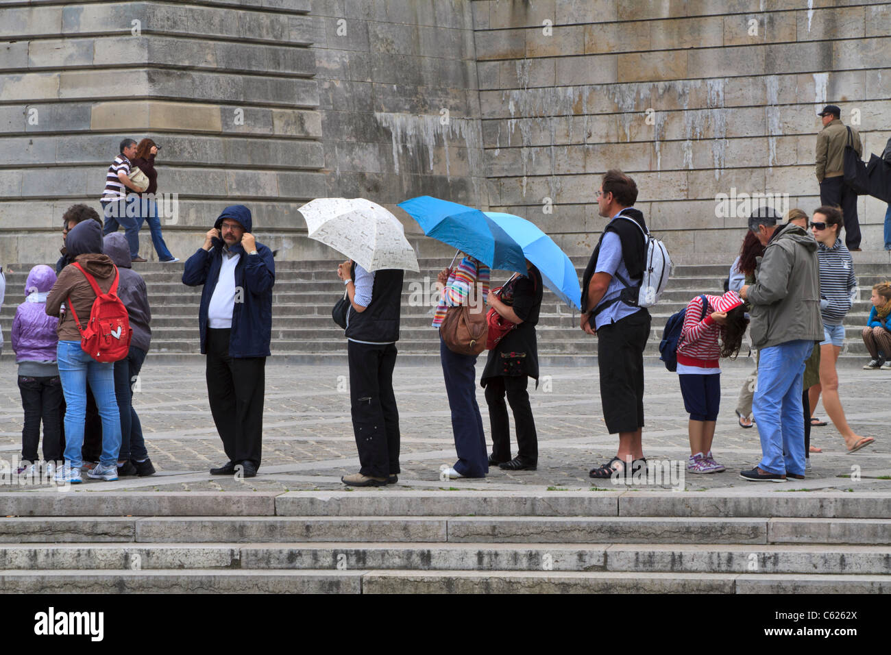Rainy shower hi-res stock photography and images - Alamy