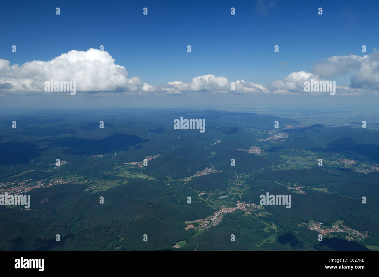 Plain and mountains hi-res stock photography and images - Alamy