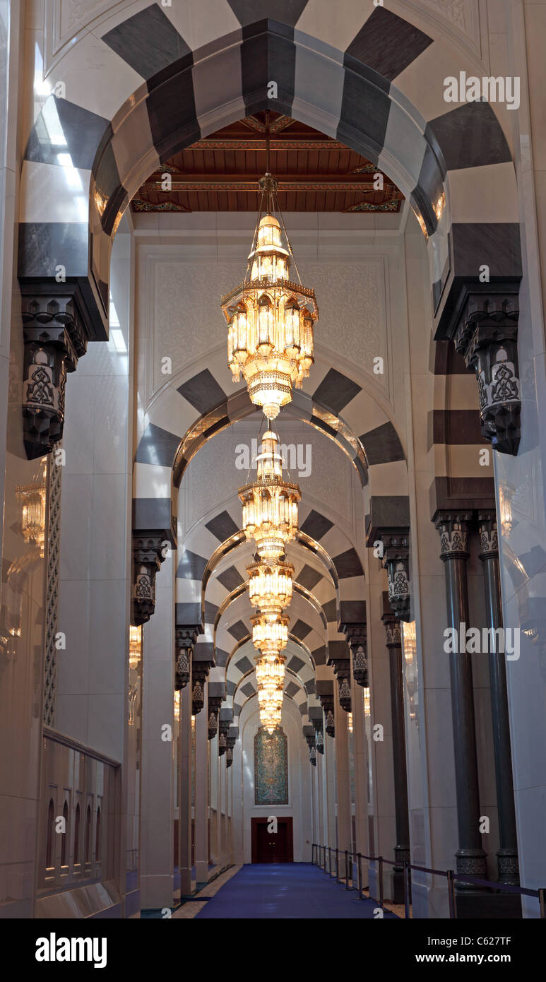 Oman muscat grand mosque interior hi-res stock photography and images ...