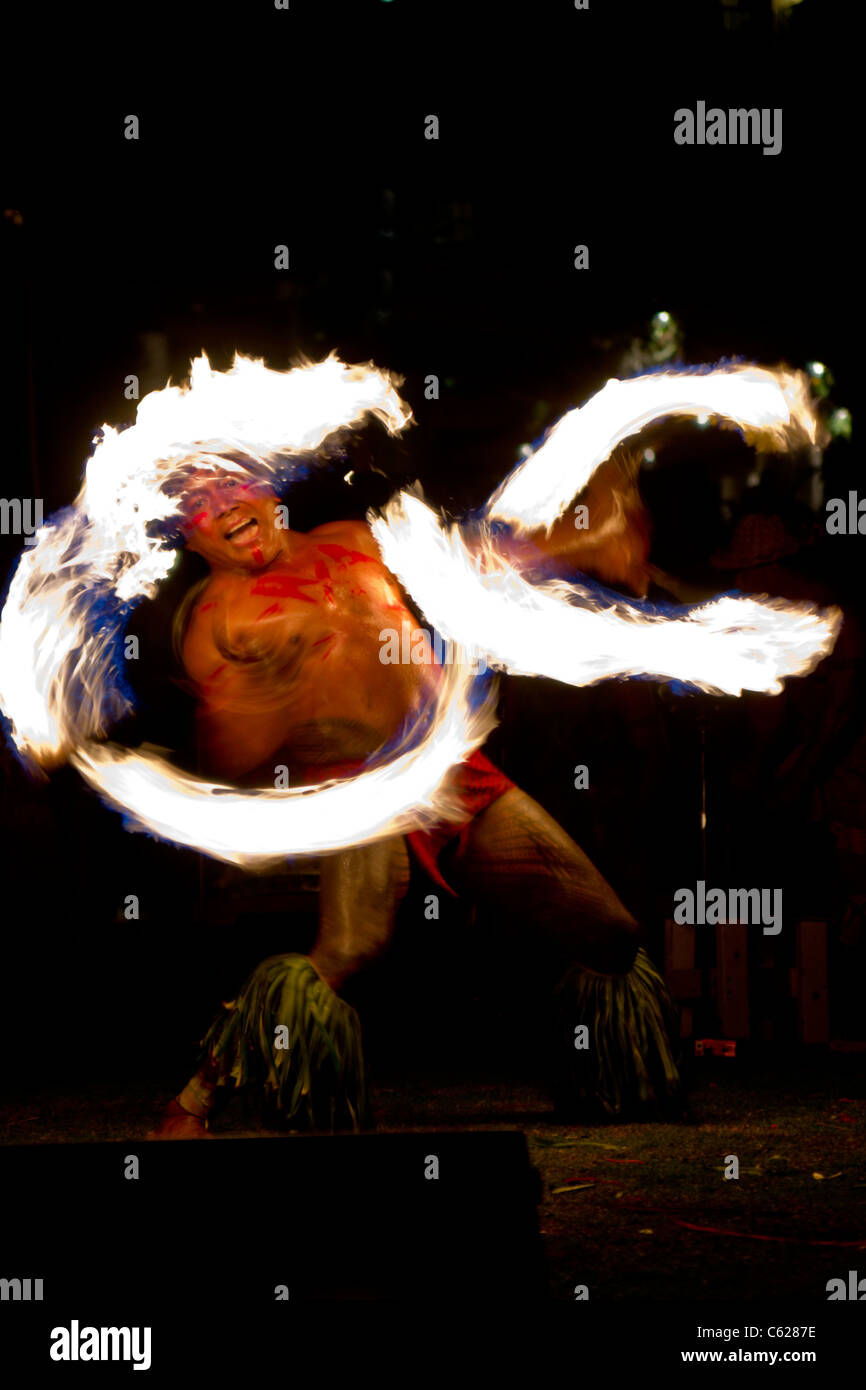 Polynesian dance hi-res stock photography and images - Alamy