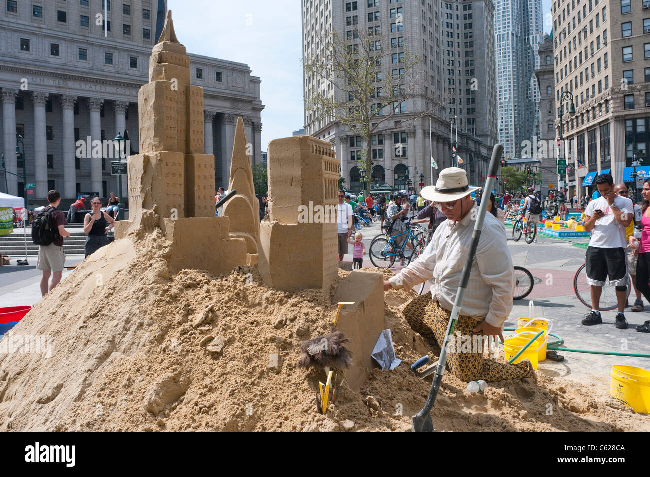New york castles hi-res stock photography and images - Alamy