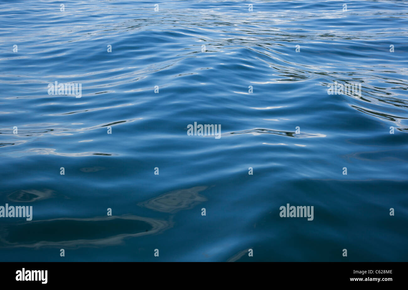 Blue wave patterns hi-res stock photography and images - Alamy