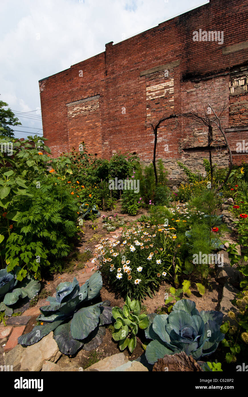 Olde Allegheny Community Garden, Mexican War Streets, North Side ...