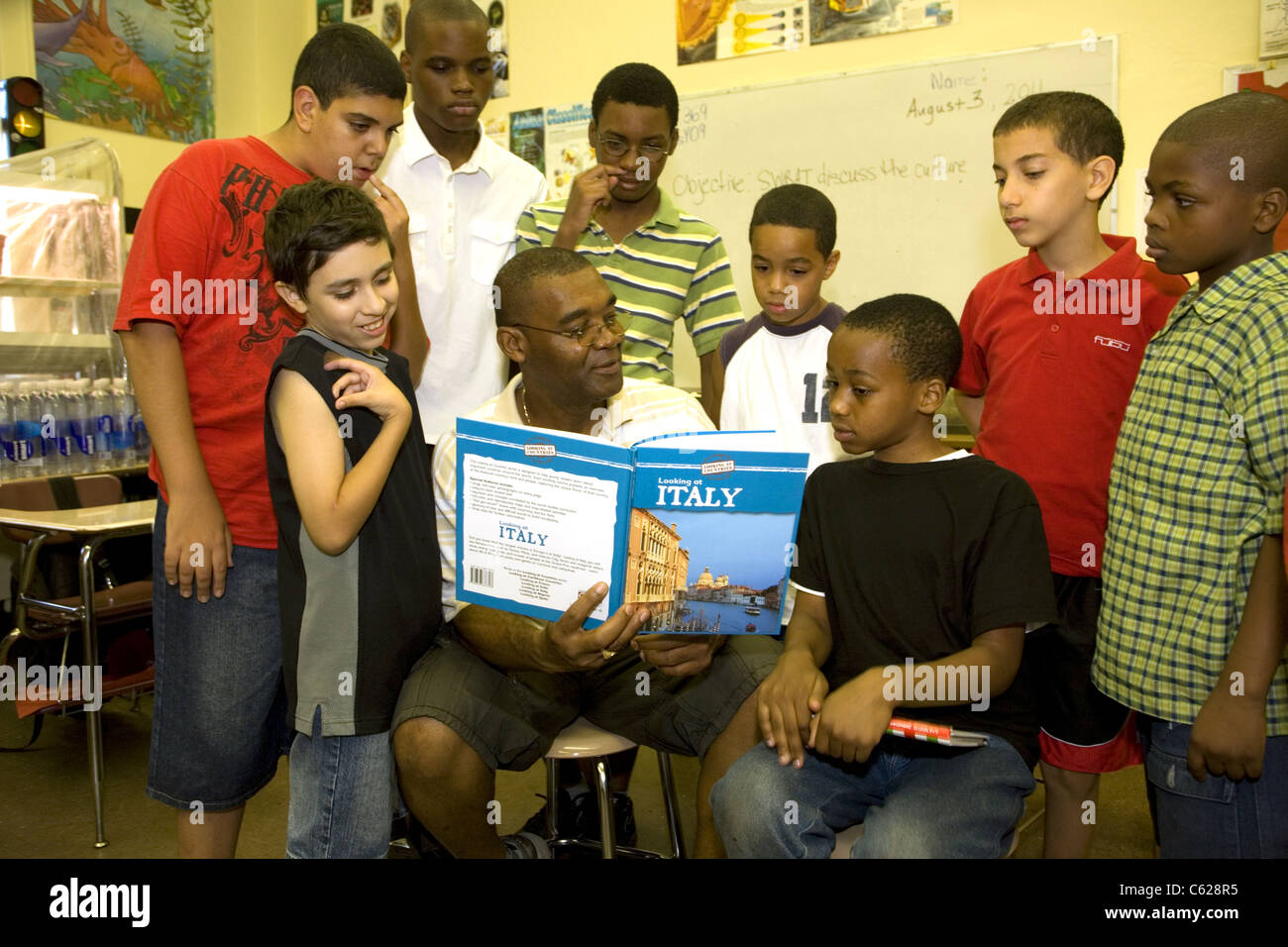 Special education teacher hi-res stock photography and images - Alamy