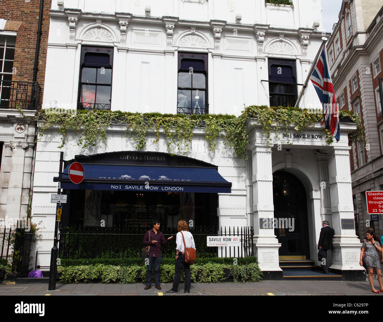 Gieves & Hawkes, No1, Savile Row, Westminster, London, England, U.K ...