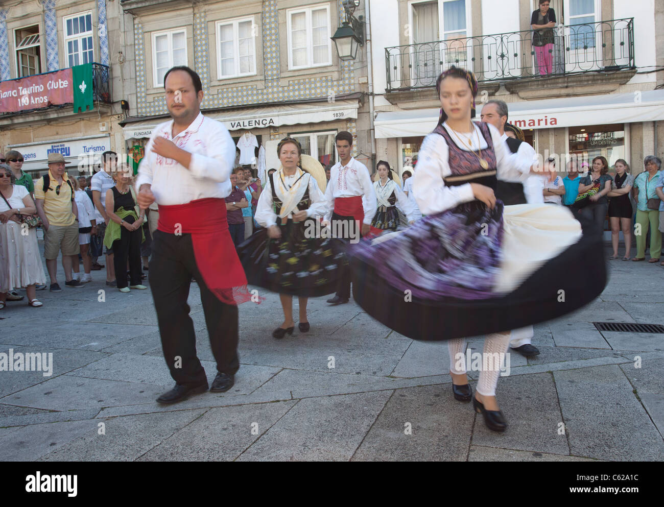 Traditional portuguese costume hi-res stock photography and images - Alamy