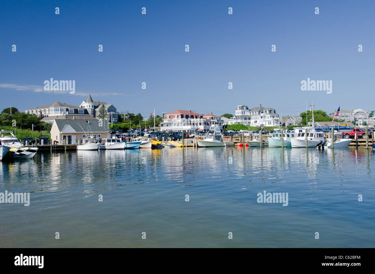 Rhode island block island downtown hi-res stock photography and images ...