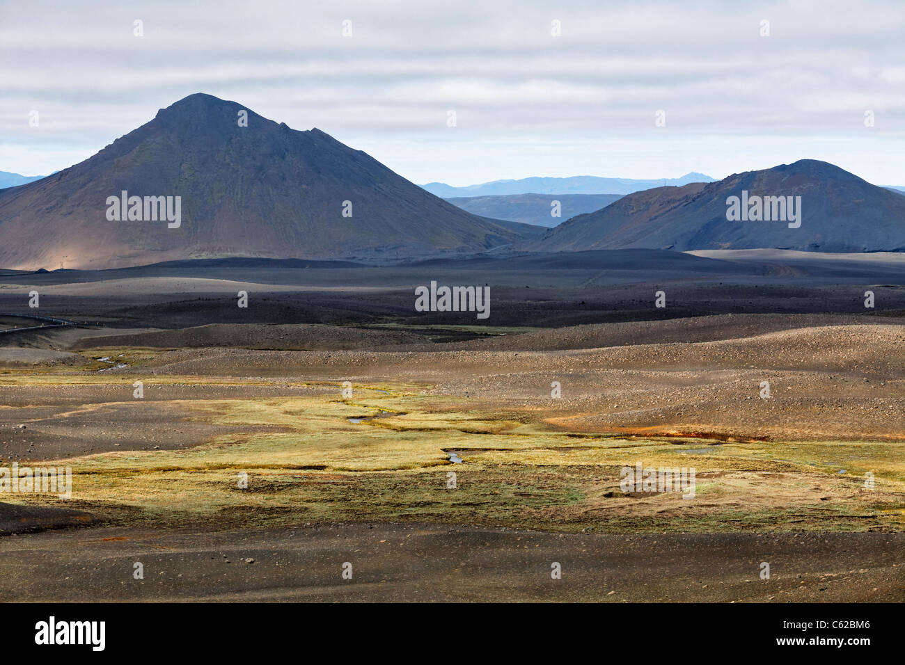 Stark landscape hi-res stock photography and images - Alamy