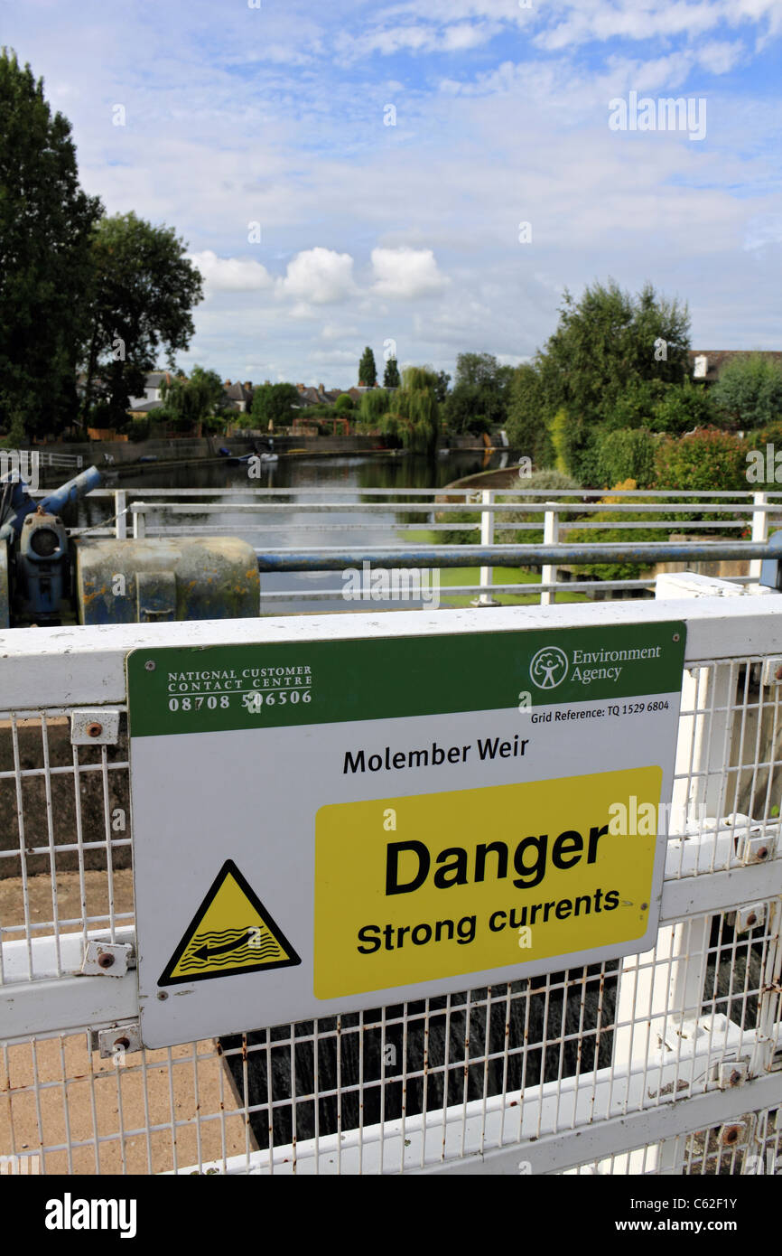 Flood alleviation hi-res stock photography and images - Alamy