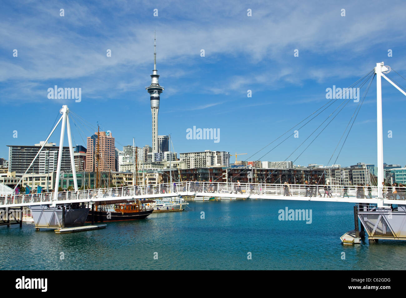 Bridge wynyard crossing hi-res stock photography and images - Alamy