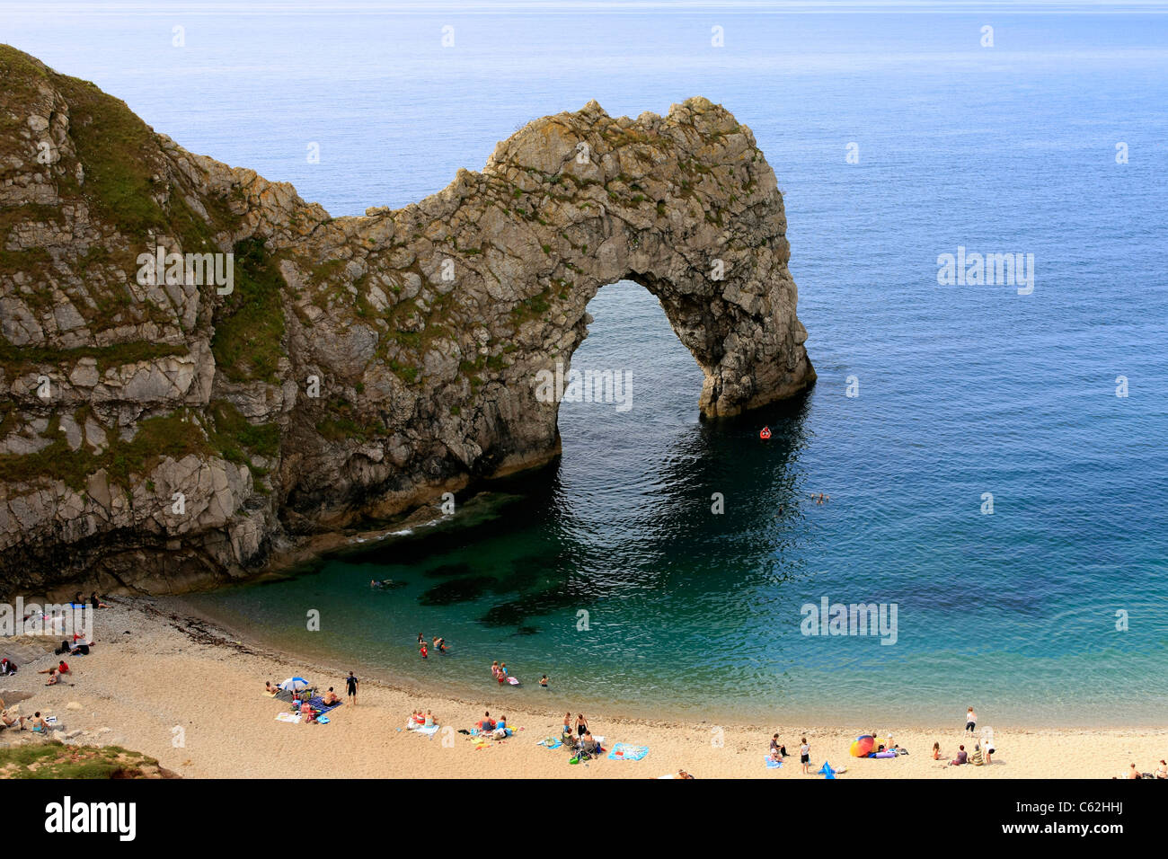 Durdle Door arch and coastline in Dorset Stock Photo - Alamy