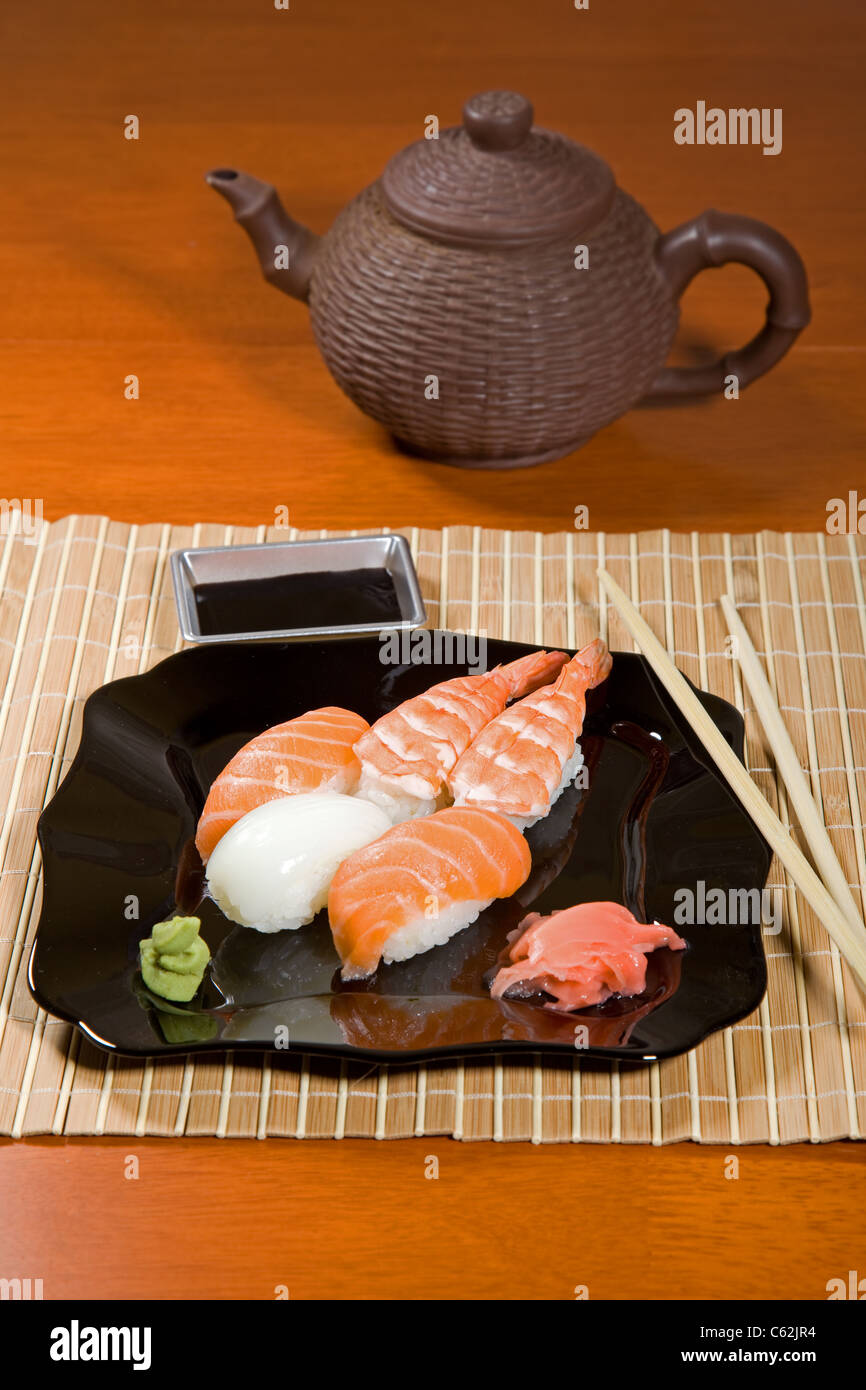 Japanese sushi plate Stock Photo - Alamy