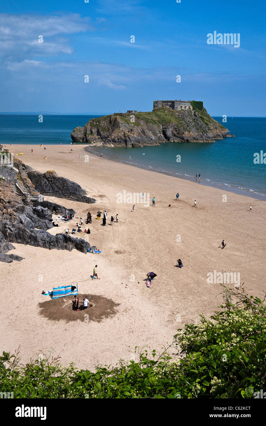 Tenby, St. Catherine's Island, Fort & South Beach, Pembrokeshire, South ...