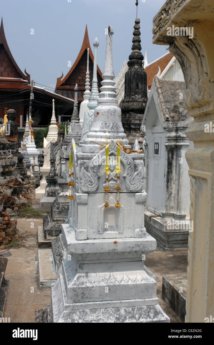 Graveyard, Wat Phanan Choeng Temple, Thailand Stock Photo - Alamy