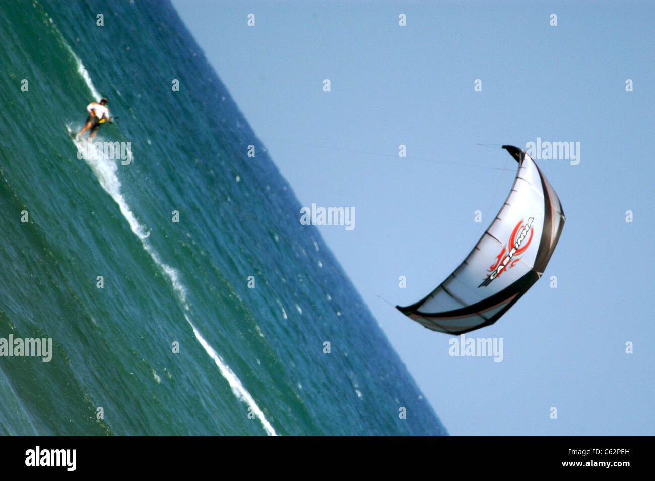 Parachute Sail High Resolution Stock Photography and Images - Alamy