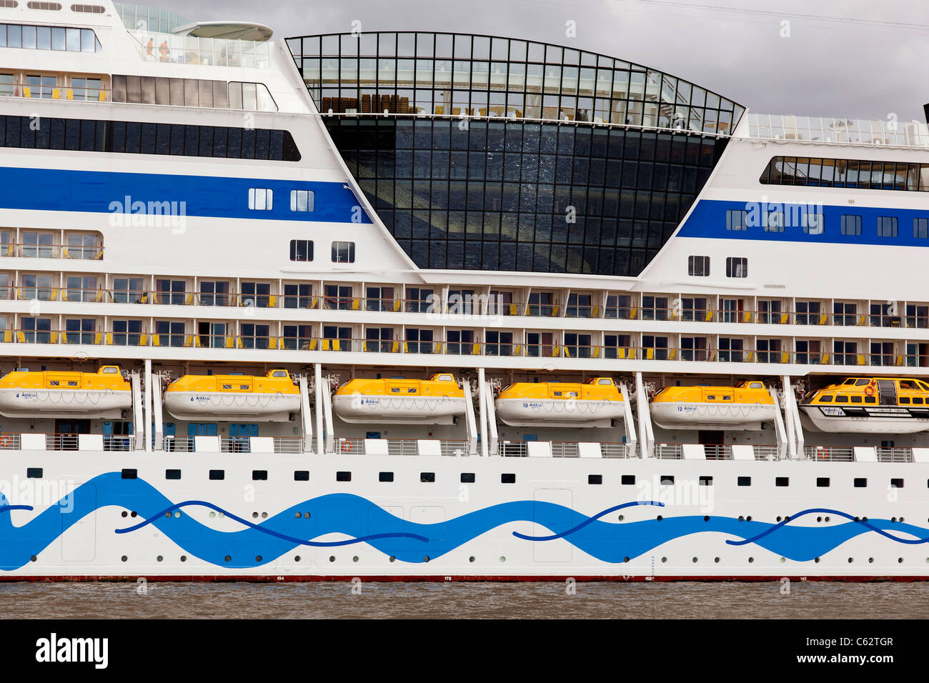 Aida aida blu hi-res stock photography and images - Alamy