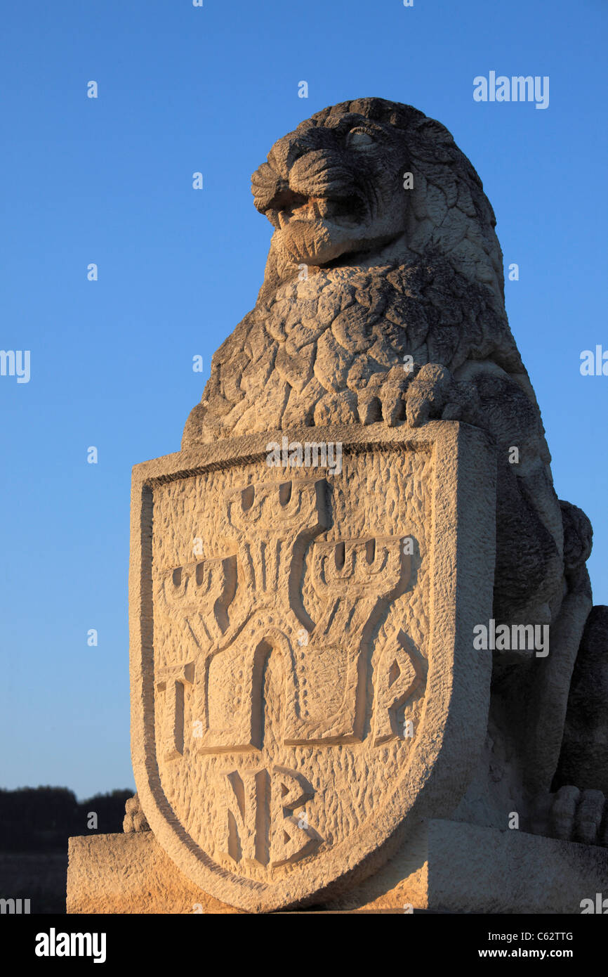 Coat of arms lion hi-res stock photography and images - Alamy