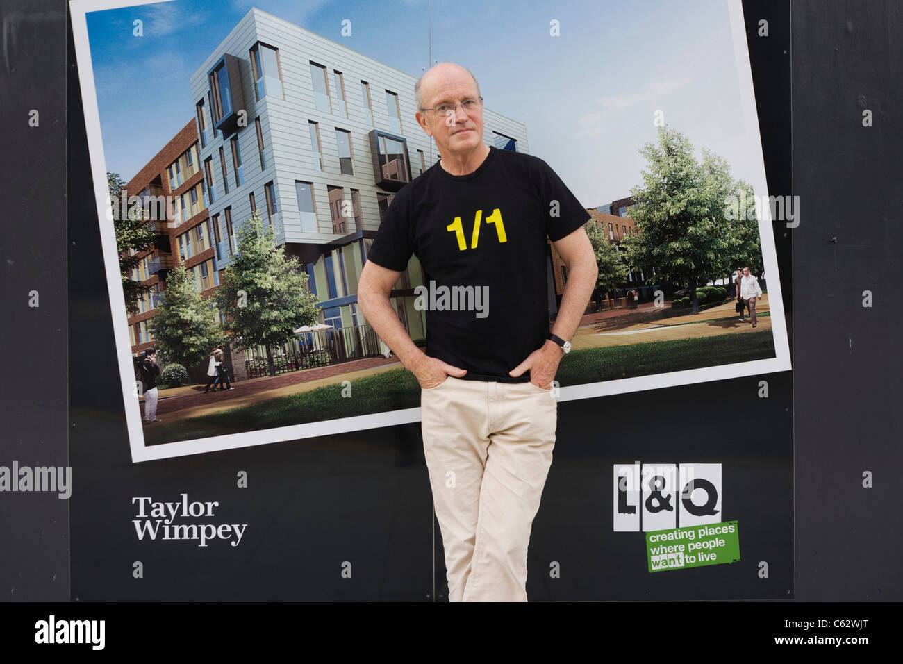 English author/writer Ian Sinclair in his native Hackney Stock Photo ...