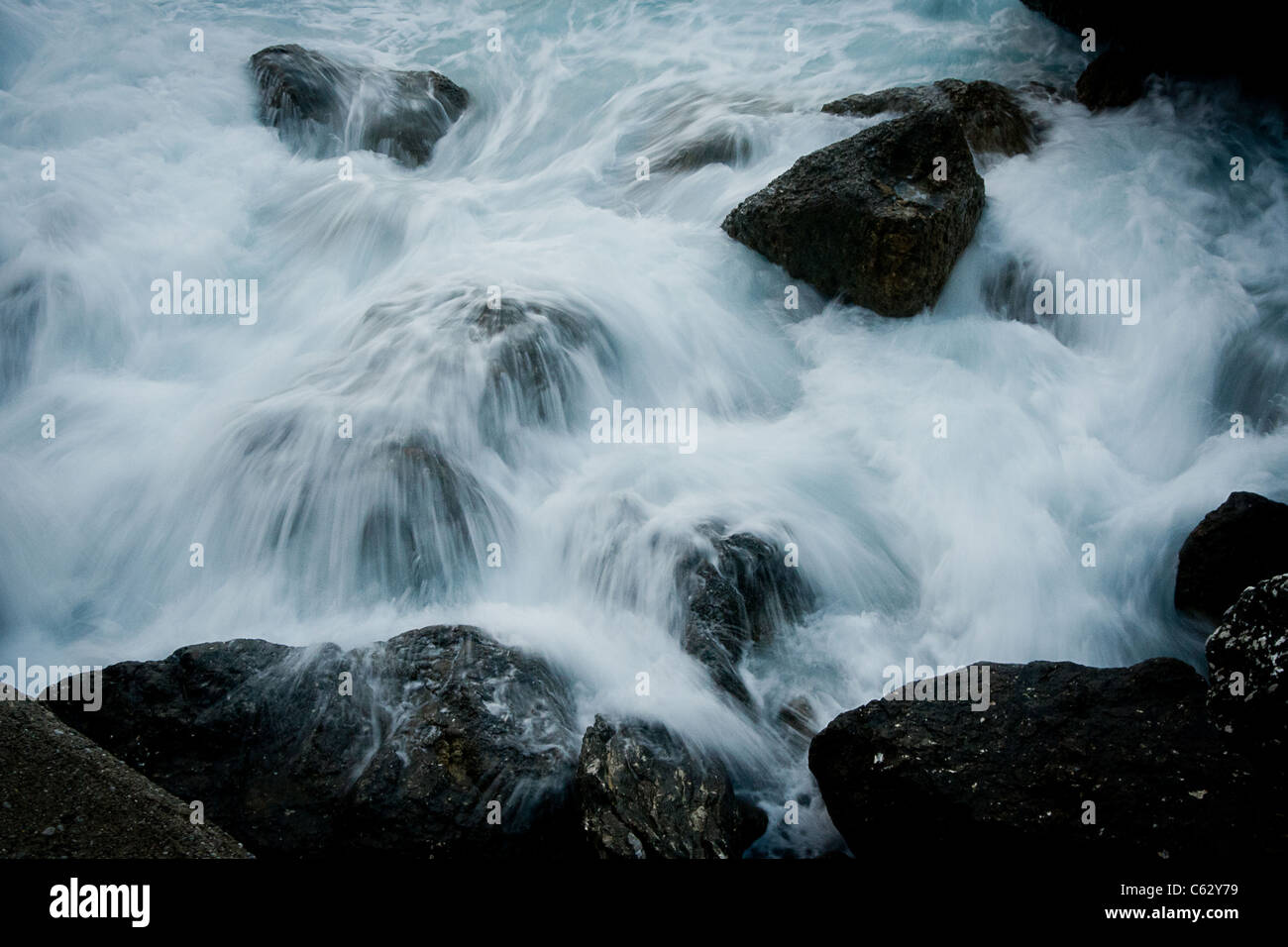 Force crash hi-res stock photography and images - Alamy