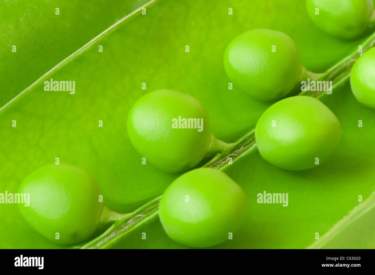 Pea background. A photo close up of green peas, bean Stock Photo - Alamy