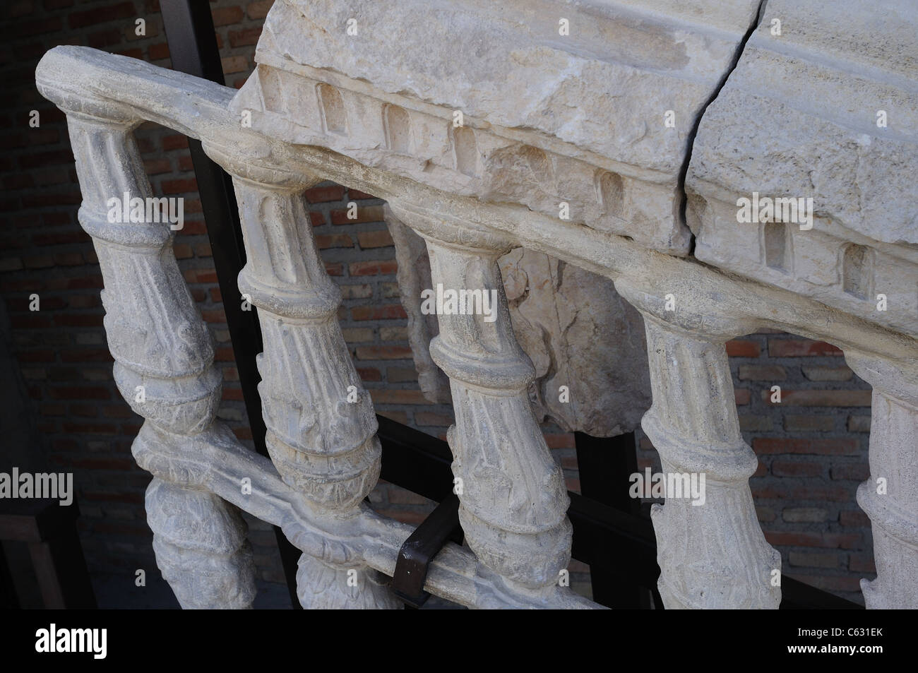 Balustrade . Renaissance ( Plateresque ) belonging to the ANTIQUARIUM ...