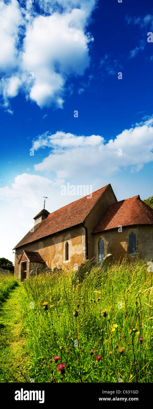 English rural churches hi-res stock photography and images - Alamy