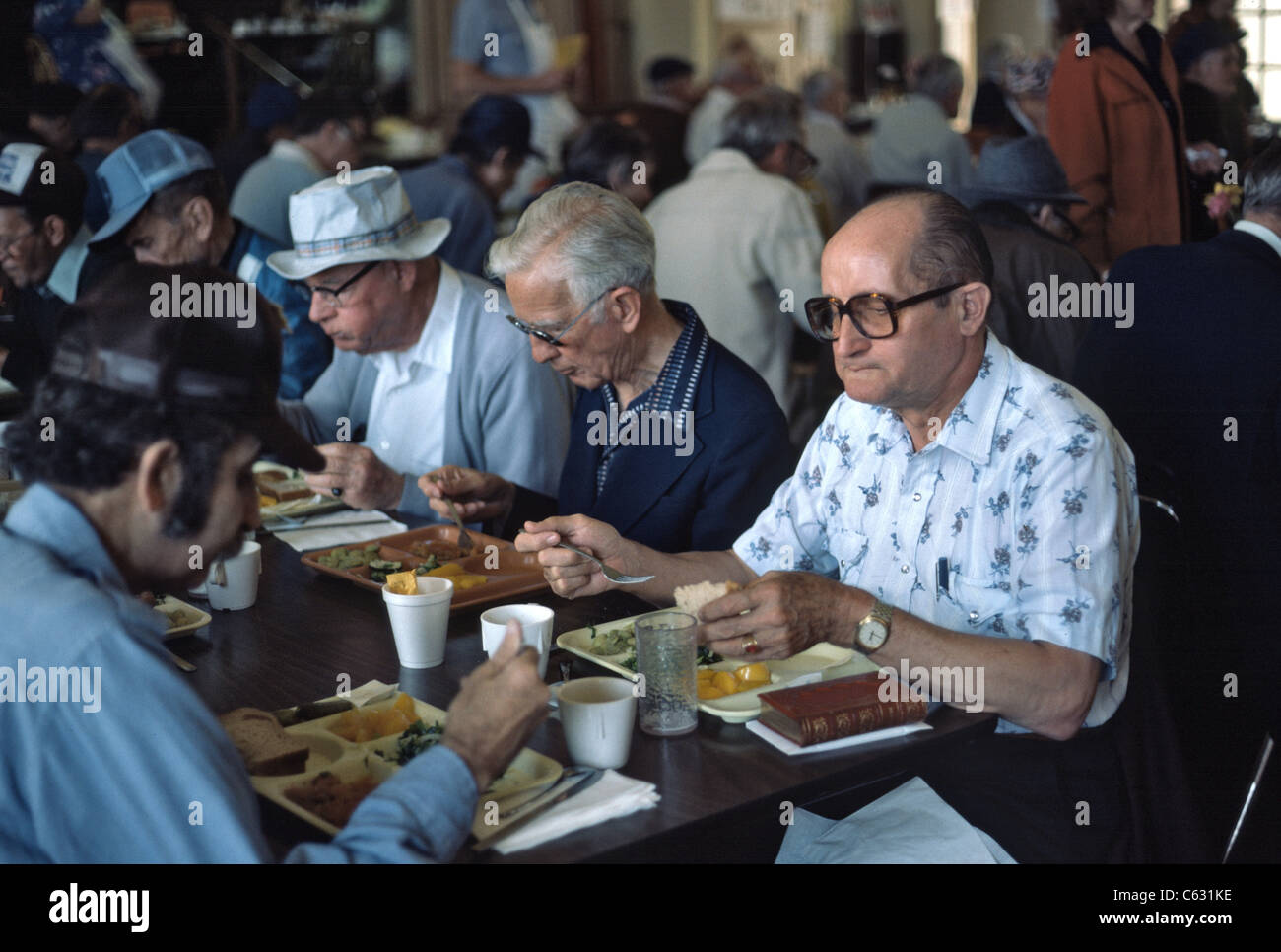 Elderly people community centre hi-res stock photography and images - Alamy