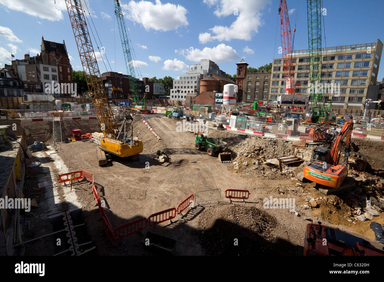 Crossrail Project High Resolution Stock Photography and Images - Alamy
