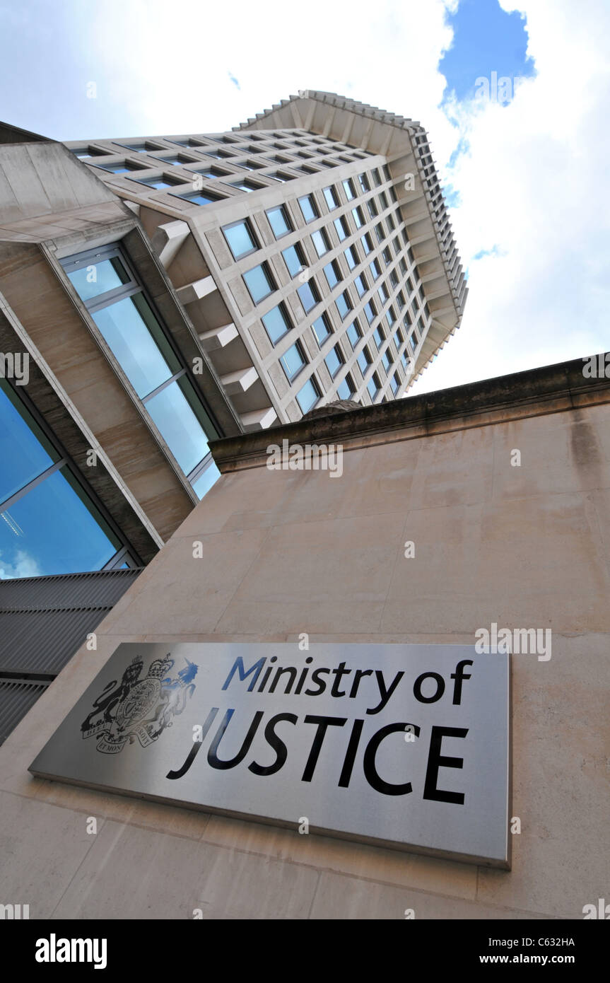 Ministry of justice building hi-res stock photography and images - Alamy