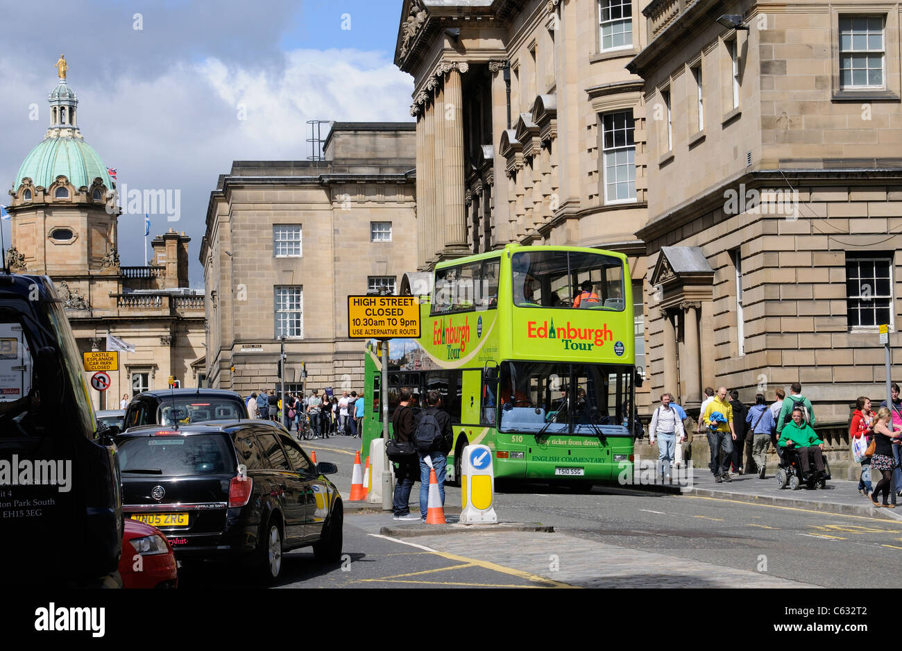 Bus scotland landscape hi-res stock photography and images - Alamy