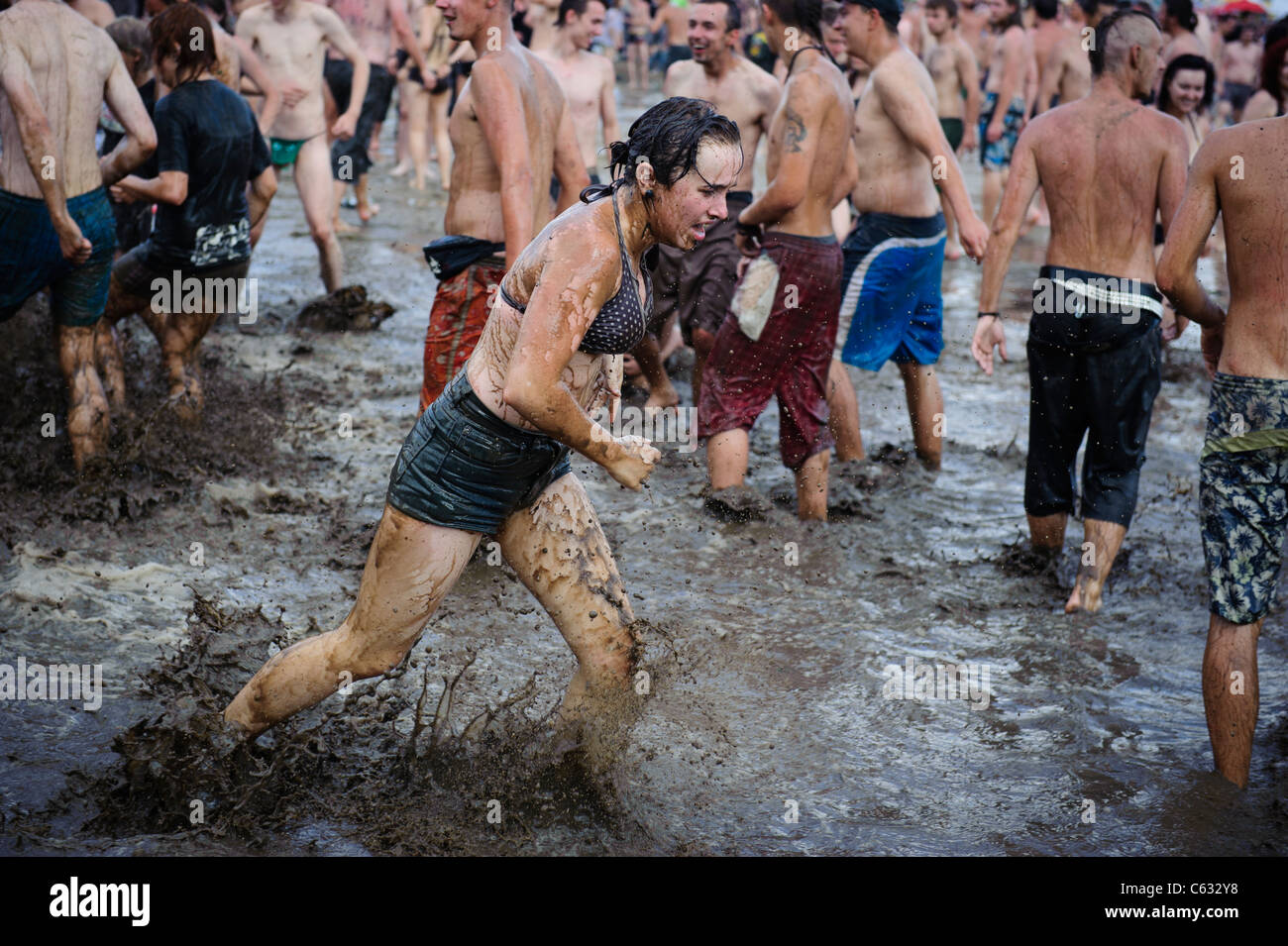 People Play In Mud Woodstock High Resolution Stock Photography and ...