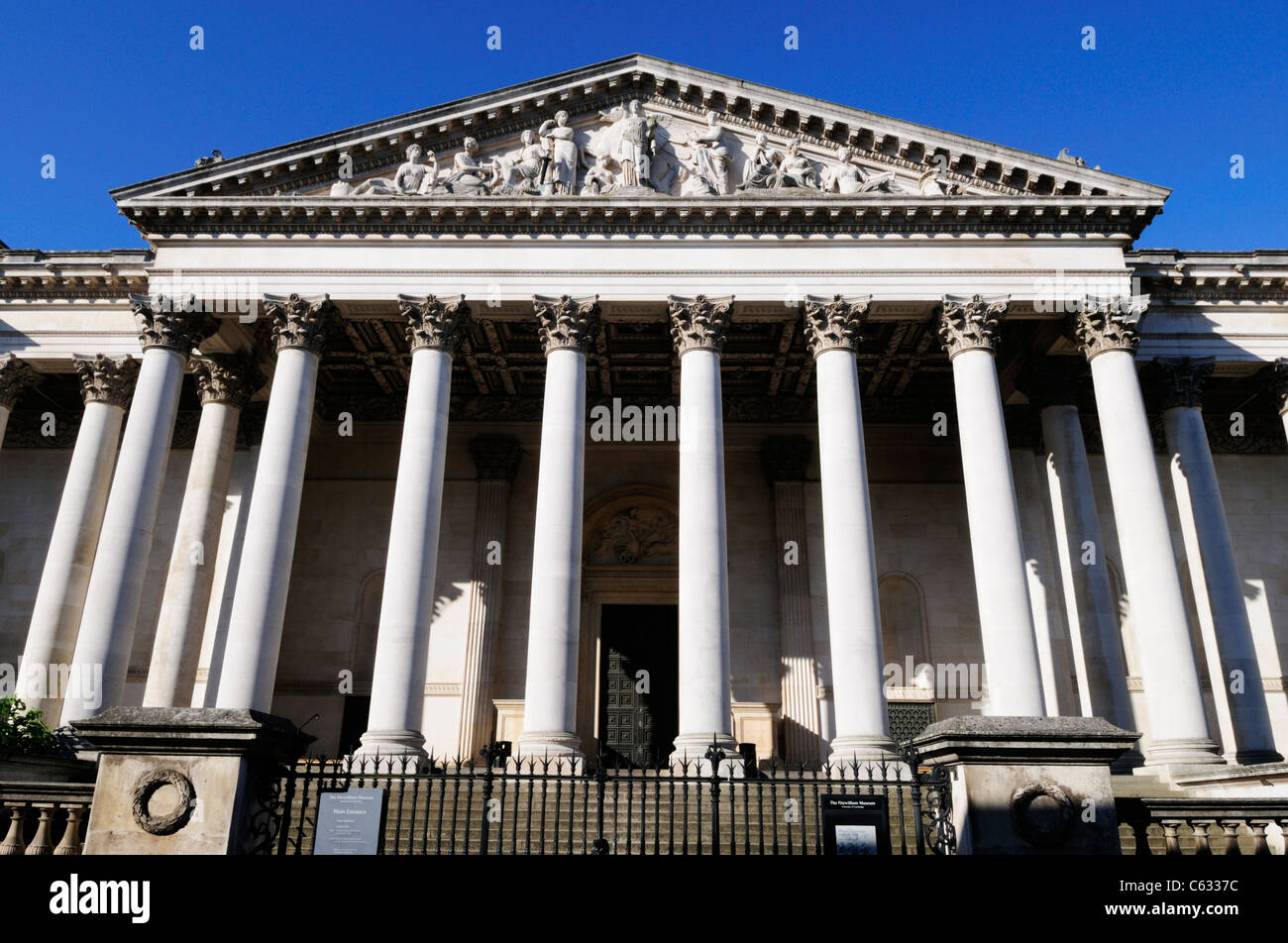The Fitzwilliam Museum, Trumpington Street, Cambridge, England, UK Stock Photo - Alamy