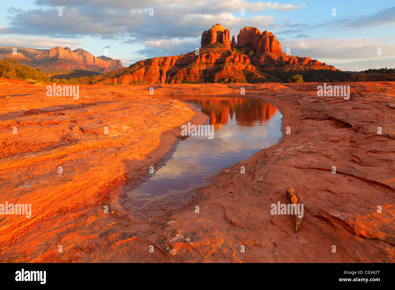 Sedona arizona cathedral rock sunset reflection hi-res stock ...