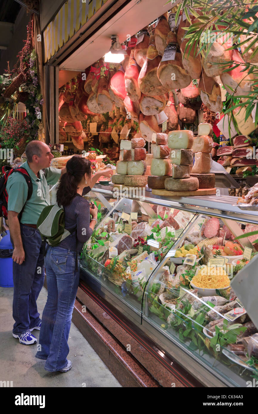 shoppers in the central market , Florence, Italy Stock Photo - Alamy