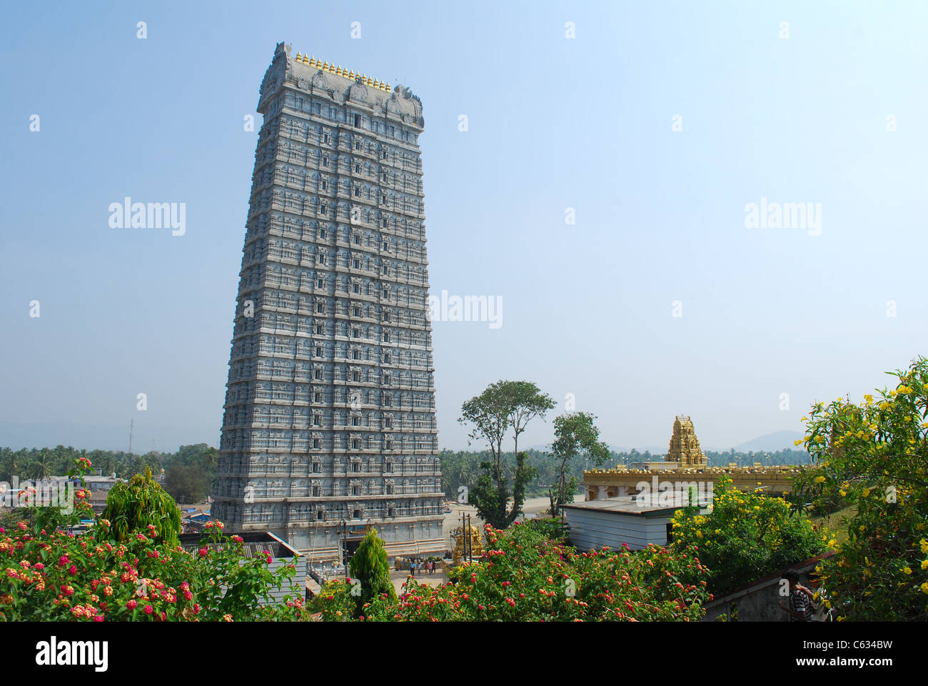 Murdeshwar temple hi-res stock photography and images - Alamy