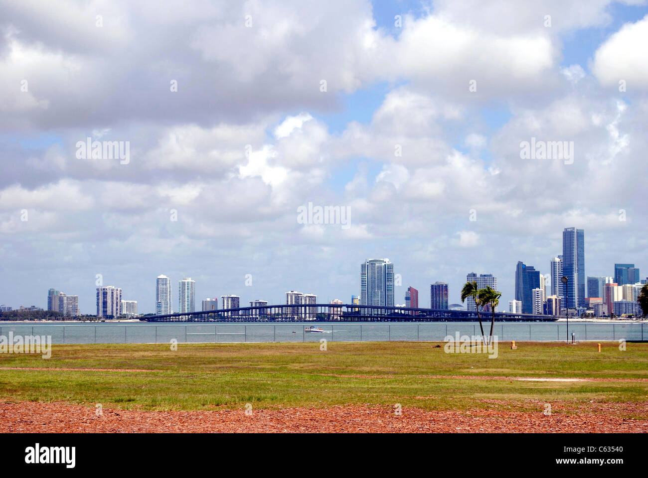 Miami skyscraper from Miami Seaquarium Florida Stock Photo - Alamy