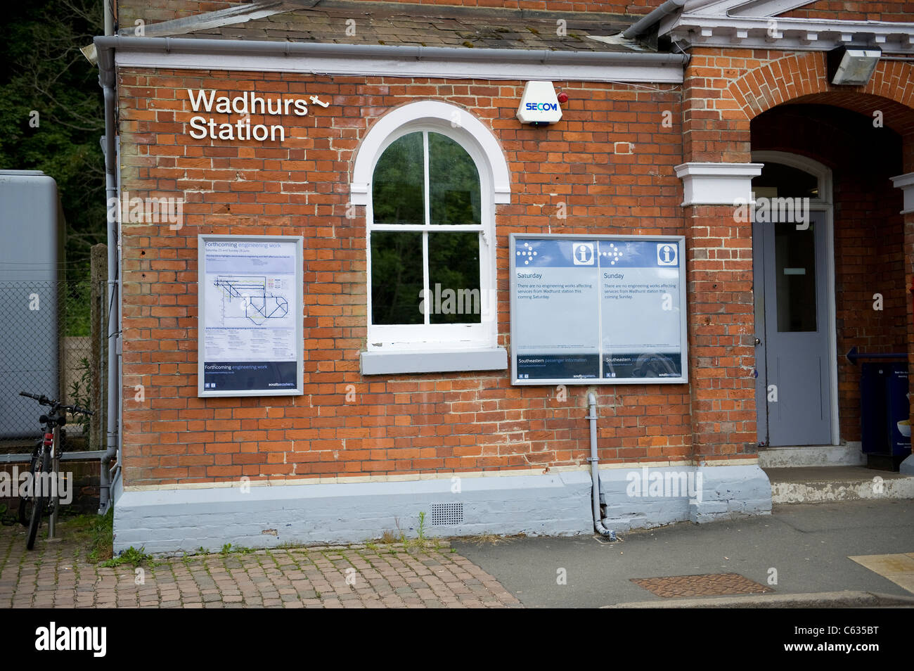 Wadhurst station hi-res stock photography and images - Alamy