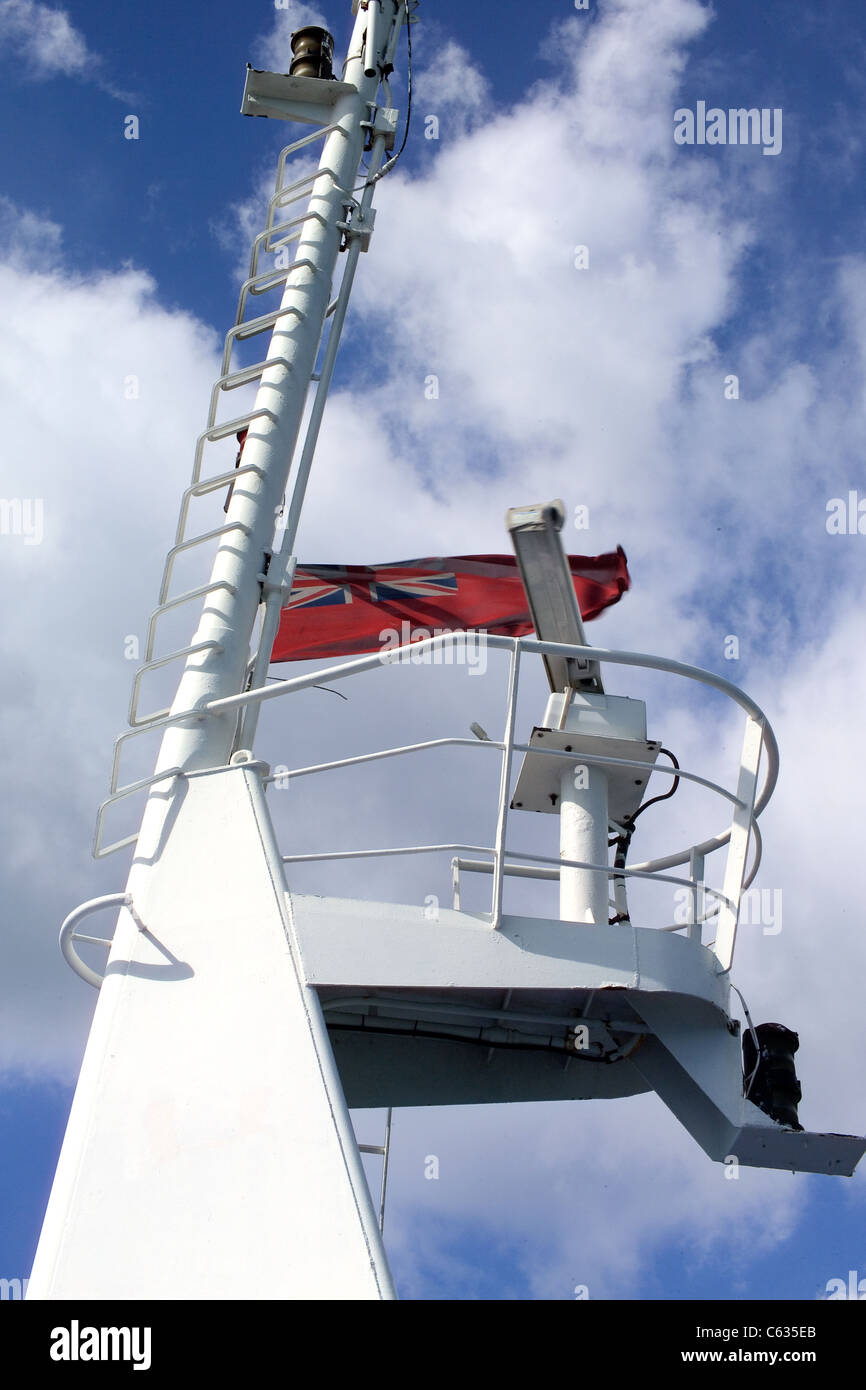 Solent isle of wight satellite hi-res stock photography and images - Alamy