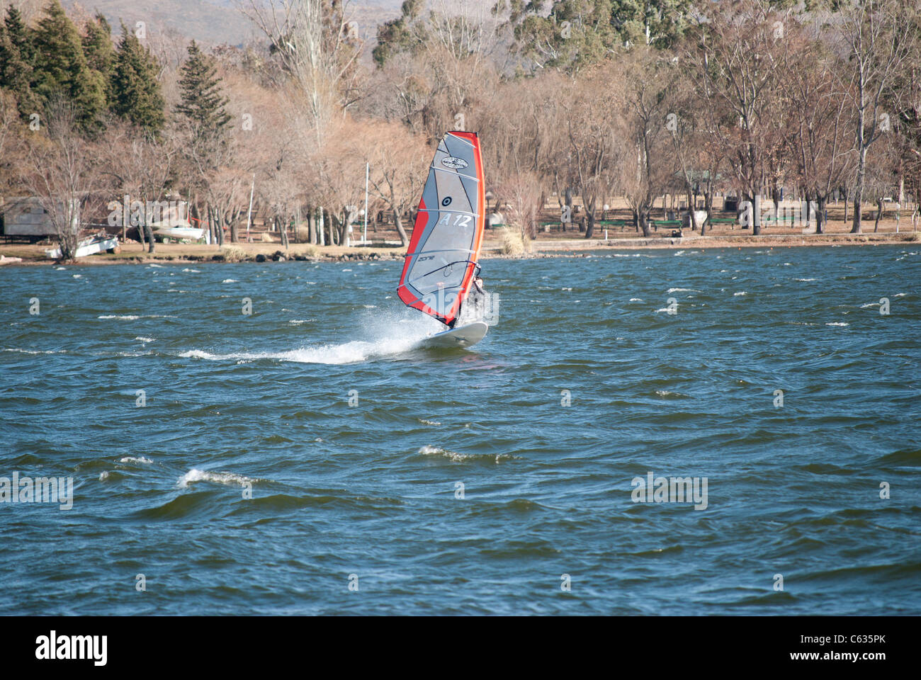 Windsurf windsurf windsurf hi-res stock photography and images - Alamy
