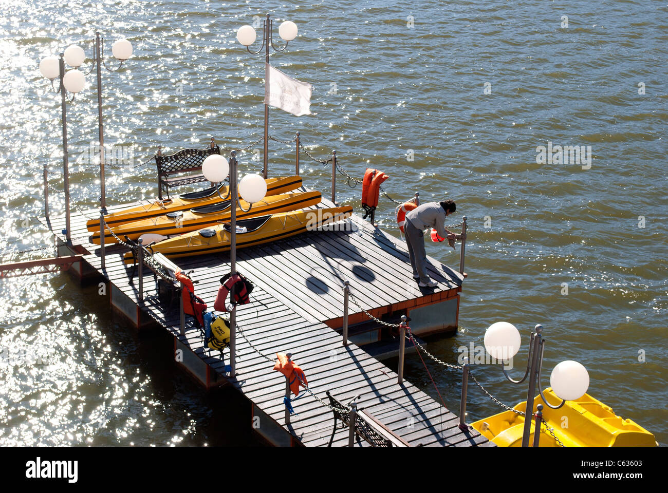 Small dock hi-res stock photography and images - Alamy