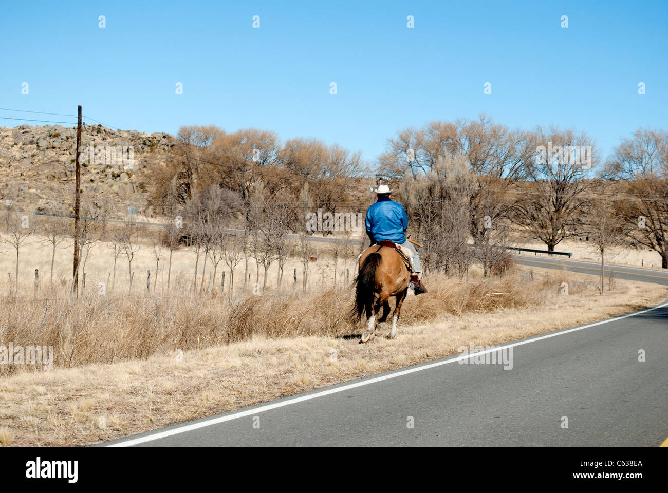 Highway man and horse hi-res stock photography and images - Alamy