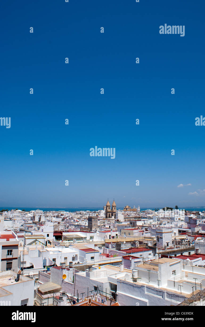 Buildings in cadiz hi-res stock photography and images - Alamy