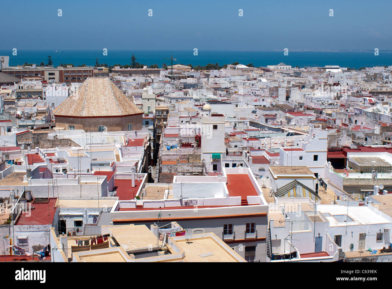 Buildings in cadiz hi-res stock photography and images - Alamy